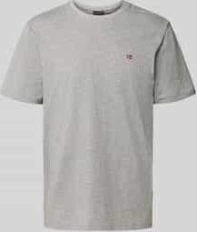 Napapijri T-Shirt mit Label-Stitching und Rundhalsausschnitt