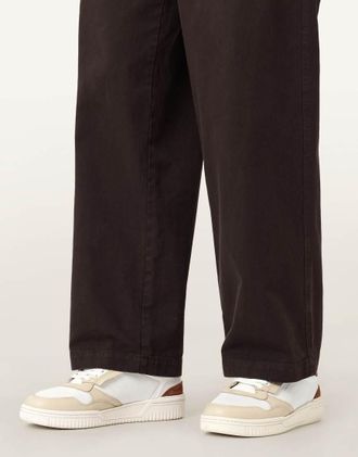 AllSaints Regan - Low-Top-Sneaker in Wei&szlig;/Gelb/Braun