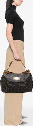 Louis Vuitton 2009 Monogram Galliera PM shoulder bag - Marron