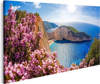 Islandburner Bild auf Leinwand Navagio Strand mit Schiffswrack und Blumen auf der Insel Zakynthos in Griechenla Bilder Wandbilder Poster