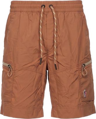 Moncler HOSEN & R&Ouml;CKE - Shorts & Bermudashorts auf YOOX.COM