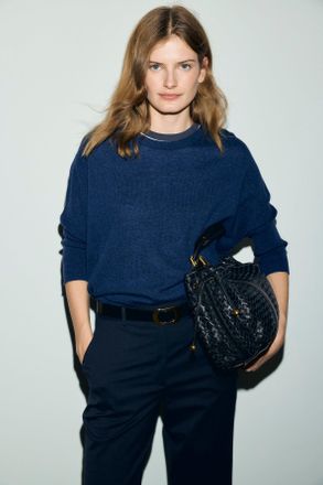 Gerard Darel Pull ample &agrave; col rond en cachemire - ERLINE - Encre