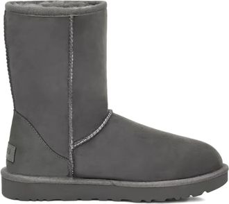 UGG Woman Classic Short Ii
