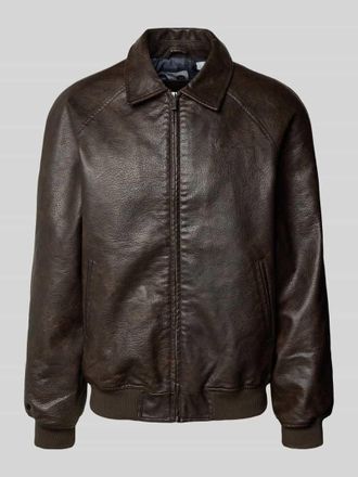 Karl Kani Bomberjacke in Leder-Optik mit Eingrifftaschen Modell Signature