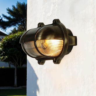 Licht-Erlebnisse Au&szlig;enleuchte Messing Glas rostfrei robust IP64 E27 Maritime Messinglampe Wandlampe Haus Terrasse