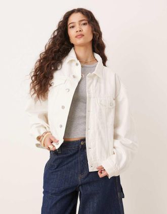 Calvin Klein Jeans Kastige Jeansjacke in Weiß