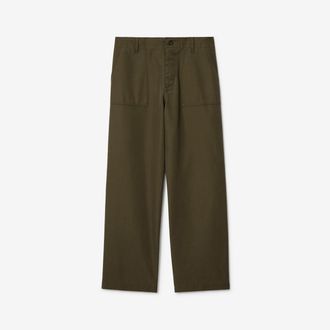 Burberry Pantalon en gabardine, Size: 46