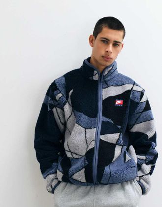 Nike Club Winter polaire imprim&eacute;e all-over en bleu