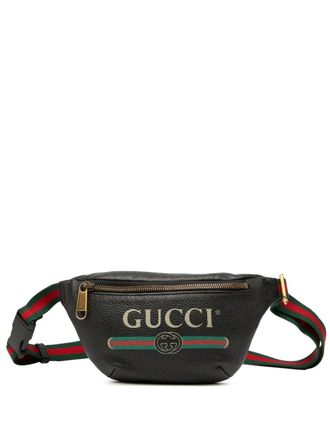 Gucci 2000-2015 kleine G&uuml;rteltasche aus gek&ouml;rntem Kalbsleder mit Logo - Schwarz