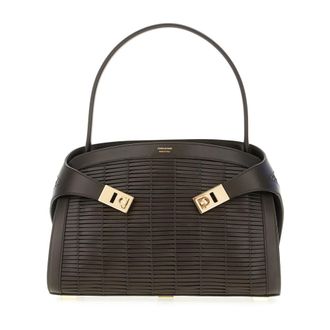 Ferragamo Medium Hug Handbag - - Bags - Damen - Braun - ONE SIZE