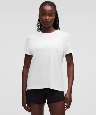 lululemon T-Shirt Swiftly coupe décontractée Coupe revisitée pour Femmes - Blanc - Taille 10