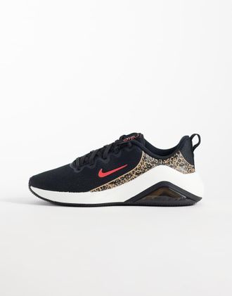 Nike Zoom Bella 7 - Sneaker in Schwarz und mit Leopardenmuster