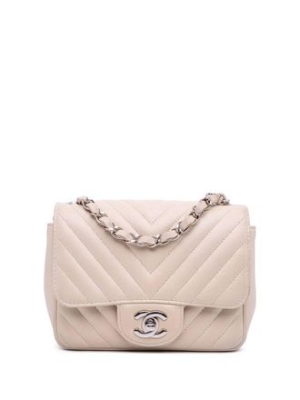 Chanel 2020 mini eckige Classic Chevron Flap Umhängetasche aus Lammleder - Weiß