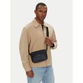 Calvin Klein Umh&auml;ngetasche Calvin Klein Ck Must Camera Bag LV04D3084G Schwarz