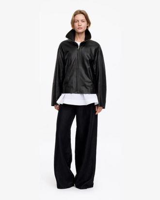 Arket Kurze Lederjacke -Schwarz
