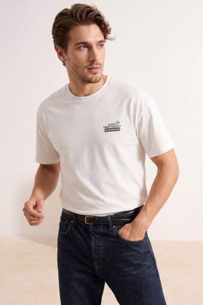 Trendyol MAN Herren Ecru Slogan Kurz Oversize T-Shirts
