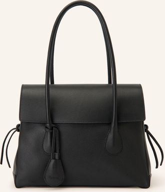Flattered Shopper Lydia schwarz