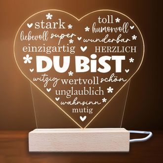 Indigos UG LED Nachttischlampe - Du bist - Familie, Liebe - Herz mit Spruch, W&ouml;rtern - Nachtlicht - 3D-LED-Lampe - Deko, Weihnachten, Geburtstag - Geschenk f&uuml;r M