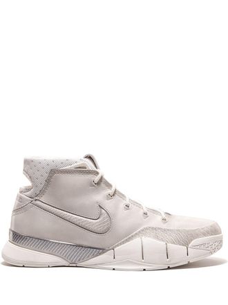 Nike Zoom Kobe 1 FTB Sneakers - Grau