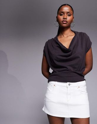 Abrand Abrand - Mini-jupe en jean &agrave; taille mi-haute - Blanc