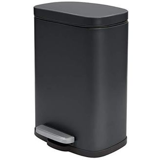 Spirella Poubelle de Salle de Bain à Pédale AKIRA - Acier Inoxydable Haut de Gamme - Fermeture Silencieuse Easy-Close - Noir Mat - 5L