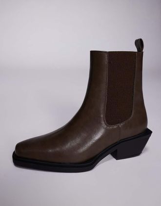 Asos Chelsea-Stiefel in Braun mit kubanischem Absatz-Brown