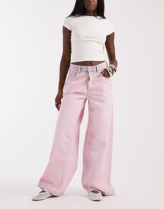 Tommy Jeans Charlie - Loose-Fit-Jeans in Rosa mit mittelhohem Bund