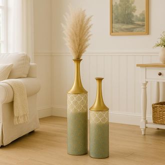 Leewadee 2er Set große Bodenvasen aus Metall - Moderne hohe Vasen in Gold Weiß (66/59 cm) - Stilvolle Deko für den Wohnbereich