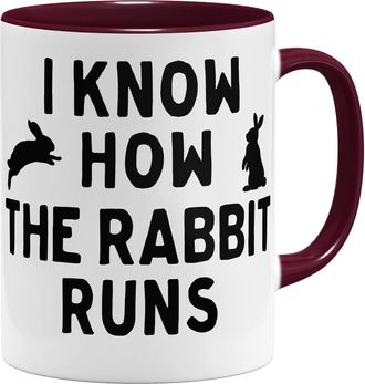 OM3 I know how the rabbit runs - Tasse mit Spruch Denglisch - Keramik Becher - 11oz 325ml - Beidseitig Bedruckt - Bordeaux