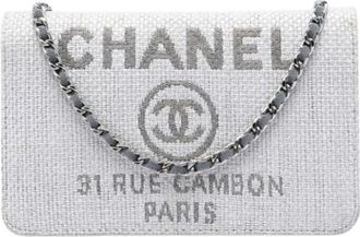 Chanel Portefeuille sur cha&icirc;ne Pre-owned - Femme - Pre-owned - Gris - Taille: ONE Size