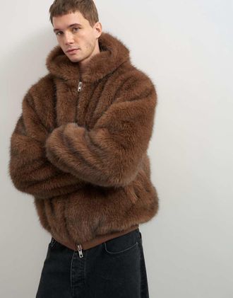Topman veste &agrave; capuche oversize en fausse fourrure marron