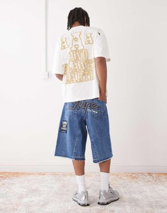 Aape By A Bathing Ape AAPE by A BATHING APE - Short en jean à broderie logo - Bleu clair délavé