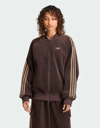 adidas Originals veste de surv&ecirc;tement oversize en velours c&ocirc;tel&eacute;, aurora coffee / khaki six-Marron