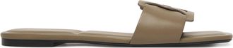 Calvin Klein Pantoletten Calvin Klein Square Flat Sandal Emblem HW0HW03128 Beige