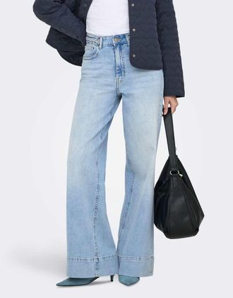 Only Wide-Fit-Jeans in Hellblau