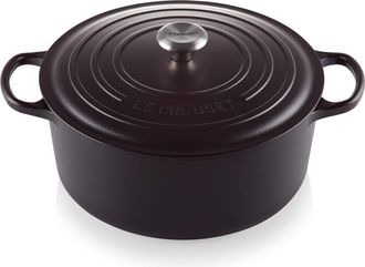 LE CREUSET Le Creuset Signature Gusseisen-Bräter mit Deckel, Ø 30 cm, Rund, Für alle Herdarten und Induktion geeignet, Volumen: 8,1 l, 9, Schwarz, 21177300000430
