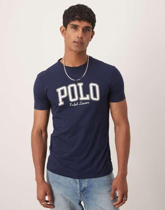 Polo Ralph Lauren T-shirt à logo manuscrit style universitaire - Marine-Bleu marine