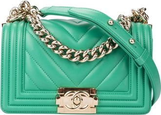 Chanel Crossbody Bags - Chanel Chevron Lambskin Boy Single Flap Crossbody - Gr. unisize - in Bunt - f&uuml;r Damen