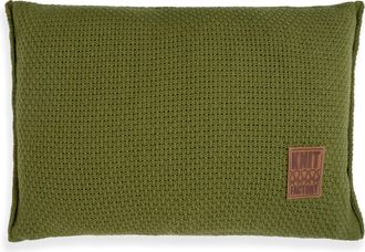 Knit Factory Jesse Zierkissen - Rechteckige Sofa Kissen - Moosgr&uuml;n - Gestrickter Dekokissen - Couchkissen - 60x40 cm - Kissenbezug mit F&uuml;llung und Bezug