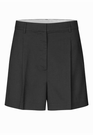 Second Female Shorts Sharo