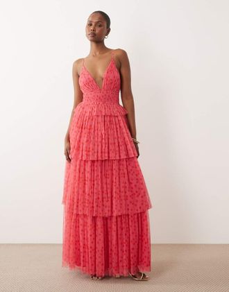 Lace & Beads Robe caraco longue en tulle &agrave; d&eacute;collet&eacute; plongeant et volants - Rose et rouge &agrave; pois-multicolore