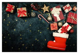 Wallario selbstklebendes Poster - Gef&uuml;llter Nikolausstiefel, Aufkleber in Premiumqualit&auml;t, Klebefolie Gr&ouml;&szlig;e: 61 x 91,5 cm (Maxiposter)