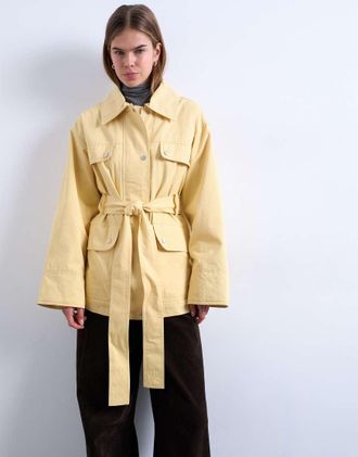 Topshop Baumwoll-Hemdjacke in Buttergelb mit Steppfutter und 4 Taschen