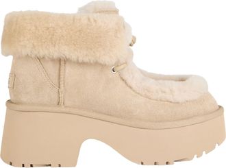 UGG ESMEE LACE UP