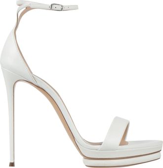 Casadei SCHUHE - Sandalen auf YOOX.COM