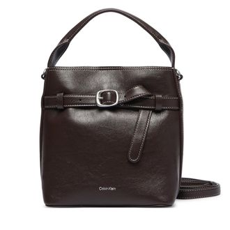Calvin Klein Handtasche Calvin Klein Buckle Mini Bucket Crossbody LV04F3550G Braun
