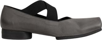 Uma Wang UMA Wang, Femme, Chaussures, Gris, Taille: 37 EU Ballerines &agrave; bout carr&eacute;