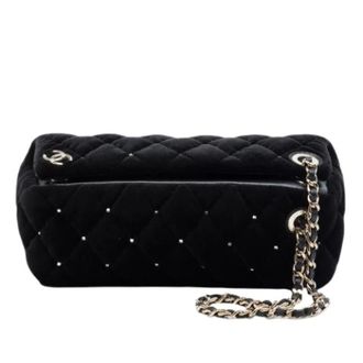 Chanel Sac pochette matelass&eacute; en velours Pre-owned - Femme - Pre-owned - Noir - Taille: ONE Size