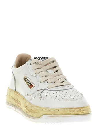 Autry Sneaker - White