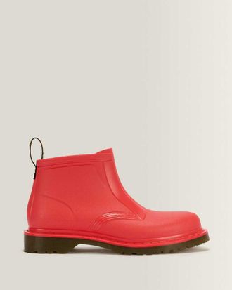 Dr. Martens 101 Rain Low Pull On Wasserabweisende Stiefel in Rot, Gr&ouml;&szlig;e: 36